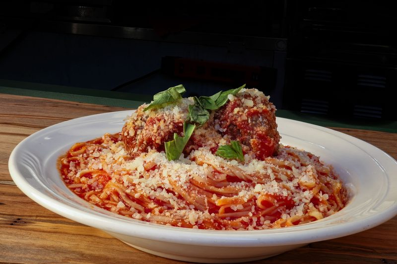 Dina's Italian Cafeteria | Fresh Pasta in Newburgh, NY